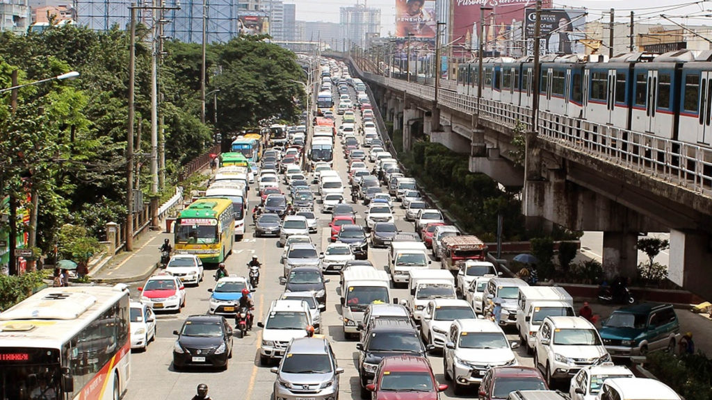 Interim Operations Of EDSA Busway Starts Today | PAGEONE