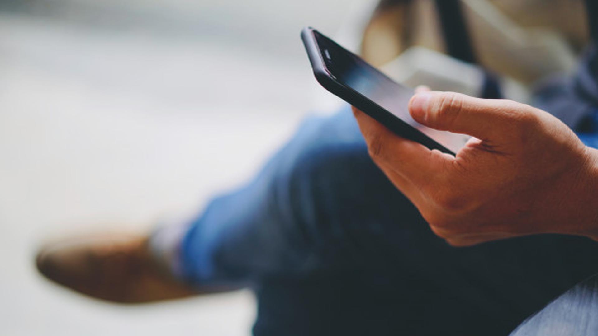 realme Is Top 2 Smartphone Brand In PH, Celebrates With A Price Drop On ...