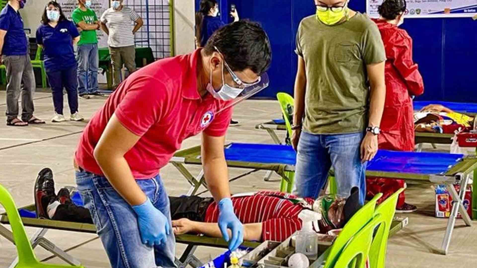 Pasig Barangay, NGOs Hold Bloodletting Activity With Red Cross | PAGEONE