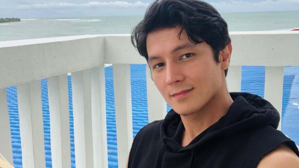 Joseph Marco Marks 33rd Birthday; Ignites Fans With Naked Photo | PAGEONE