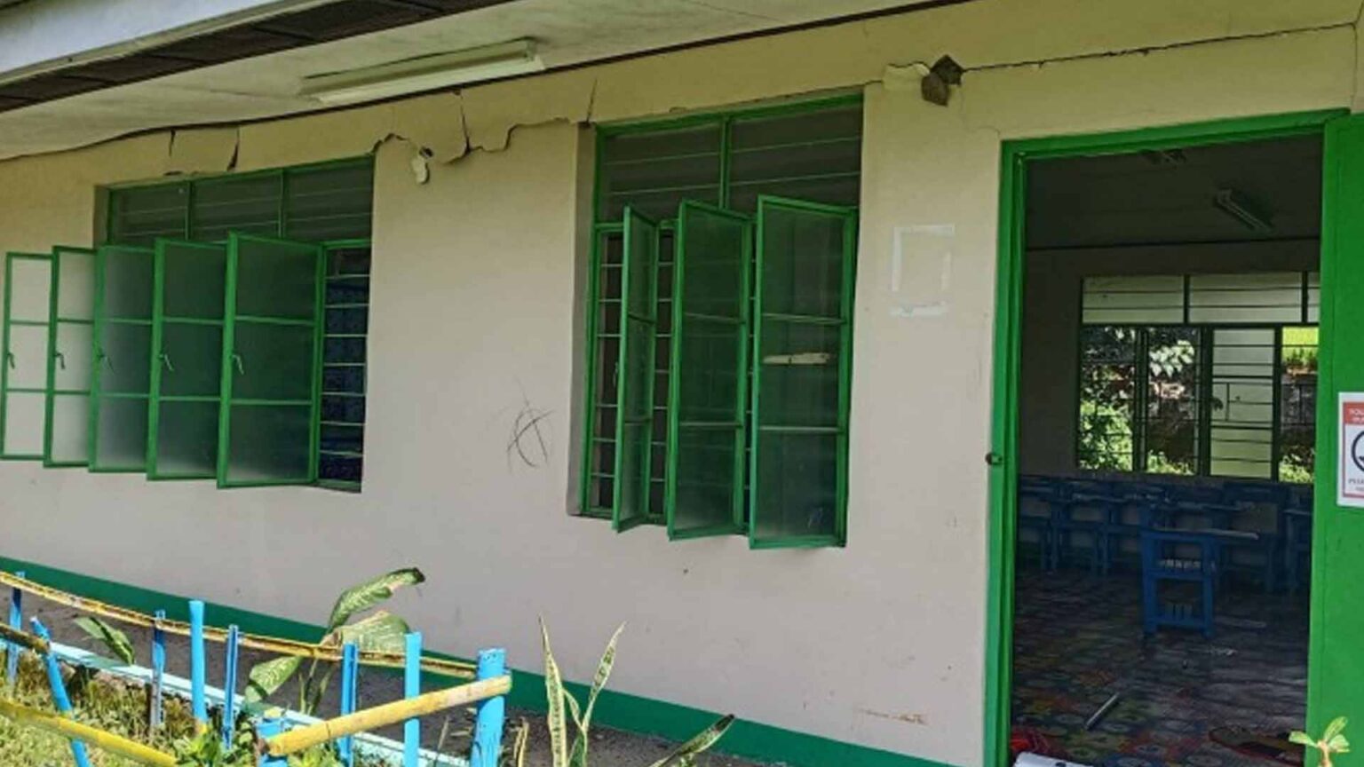 DepEd-CAR Starts Setting Up Temporary Learning Spaces | PAGEONE