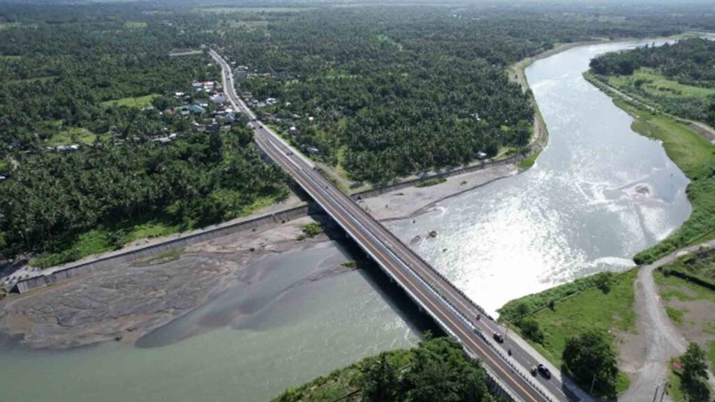 DPWH Completes Replacement Of Vital Leyte Bridge | PAGEONE