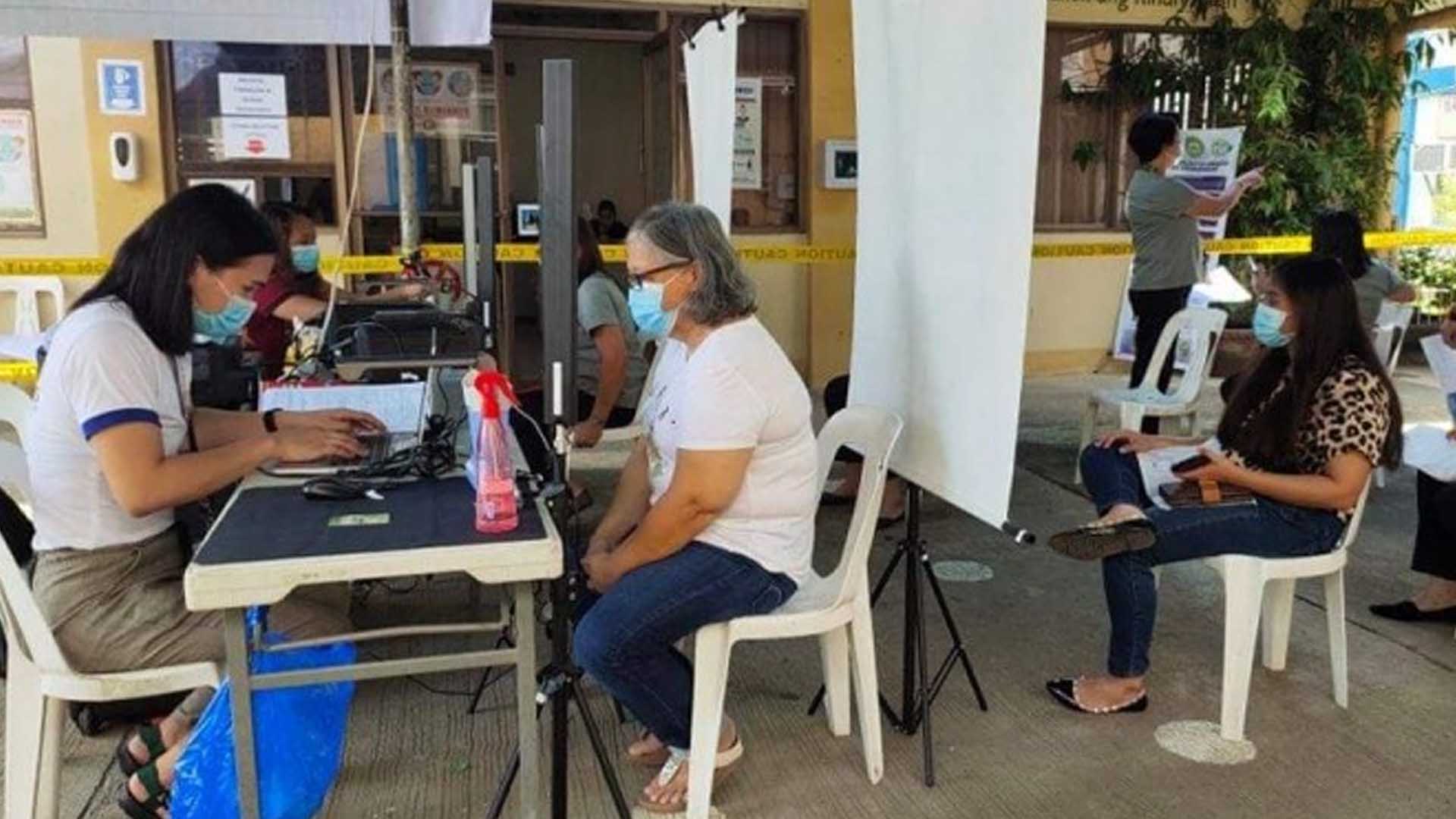 DSWD Partners With PSA To Sign Up Beneficiaries To PhilSys ID | PAGEONE