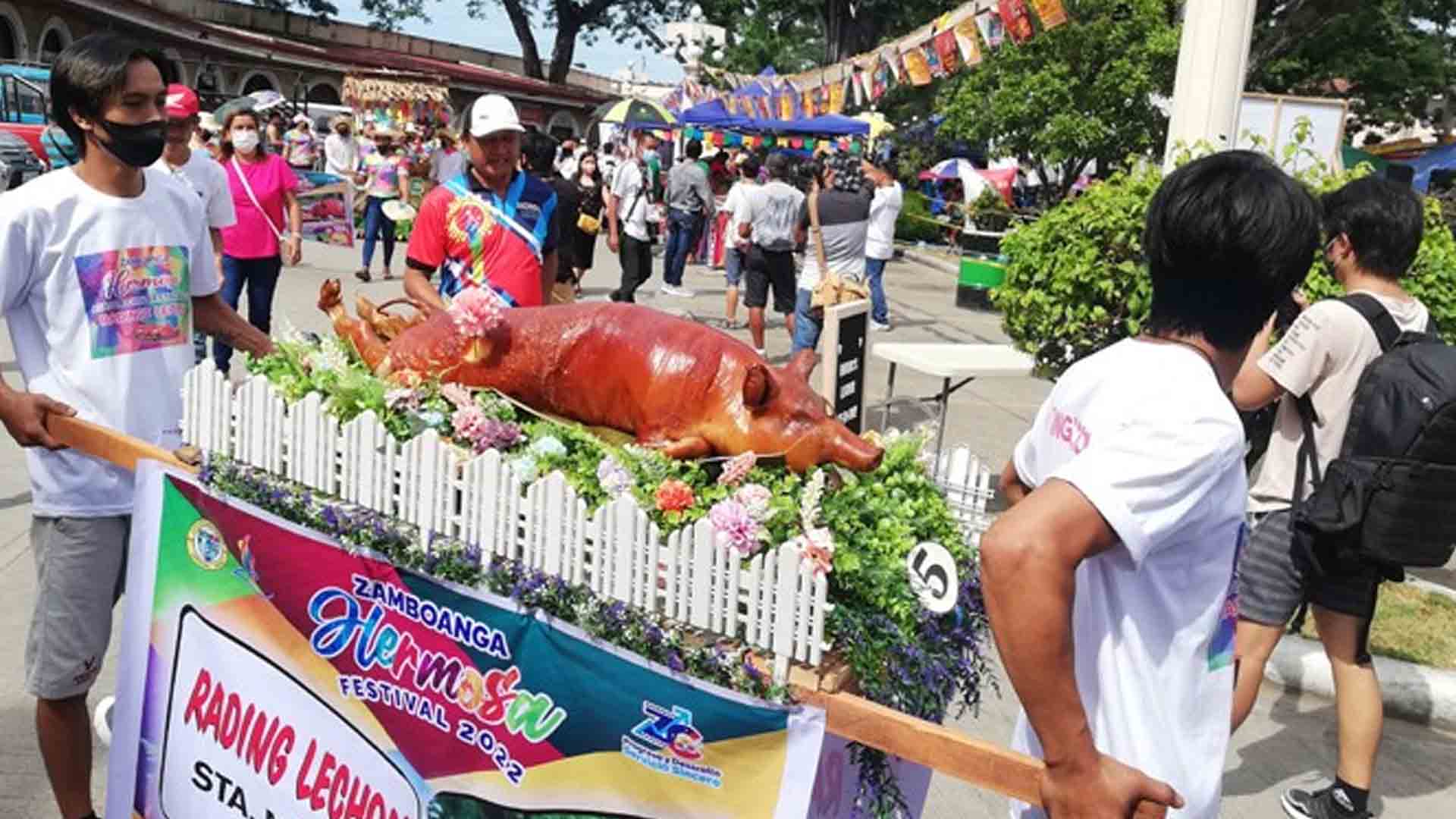 Zamboanga City Festival Showcases ‘Tastiest, Crispiest’ Lechon | PAGEONE