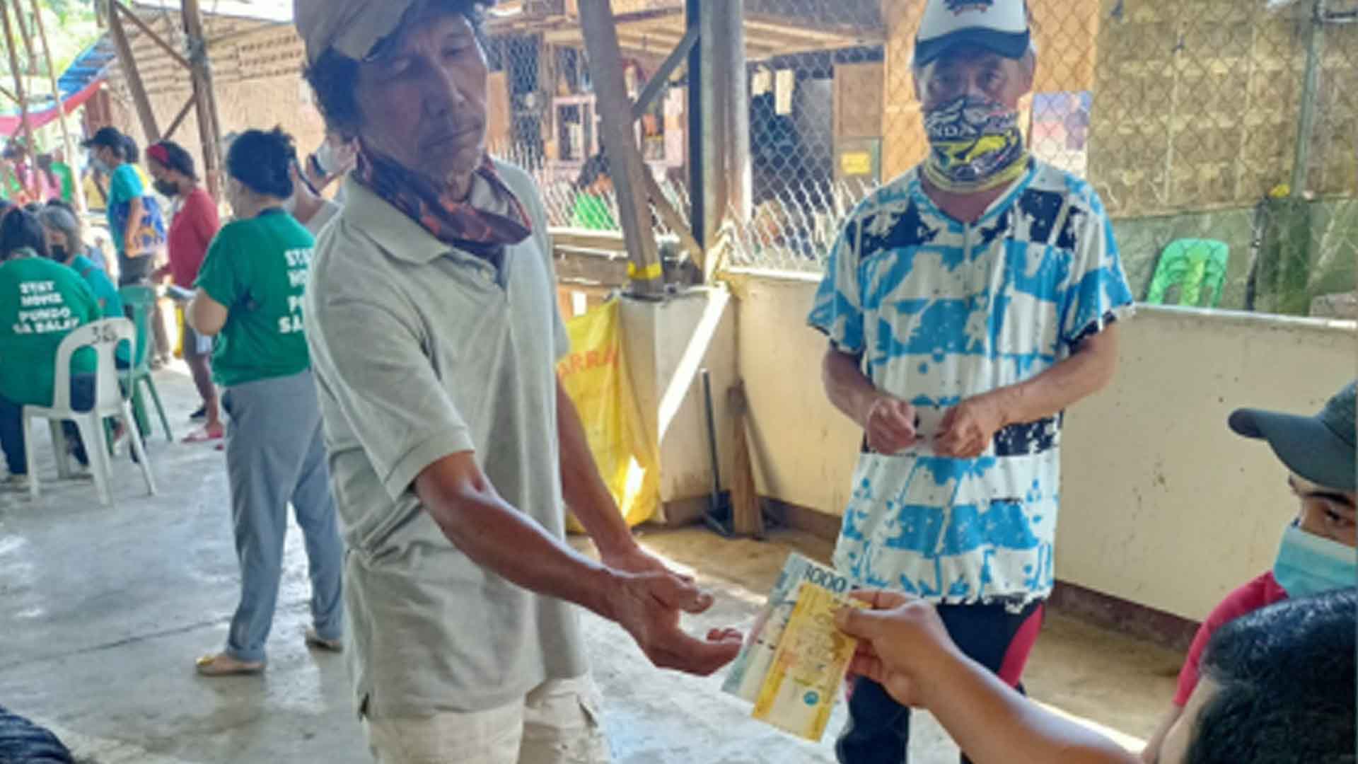 DSWD-11 Distributes Social Pension Payout To 284K Seniors | PAGEONE