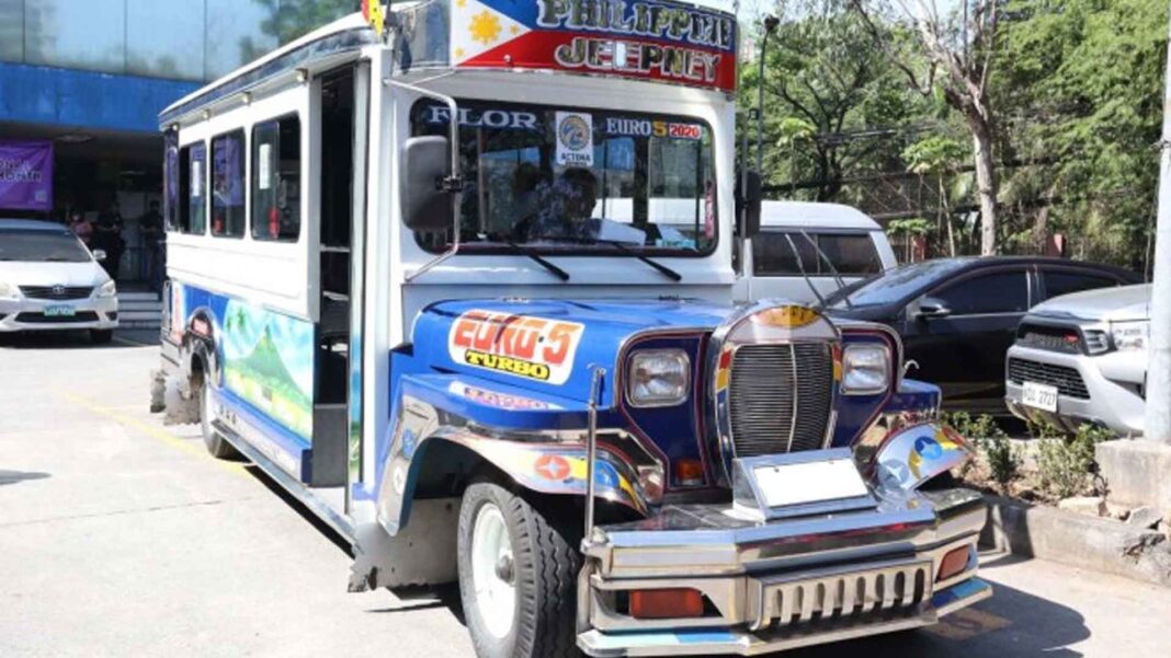 LTFRB: Modern Jeepney Can Keep Traditional Look | PAGEONE