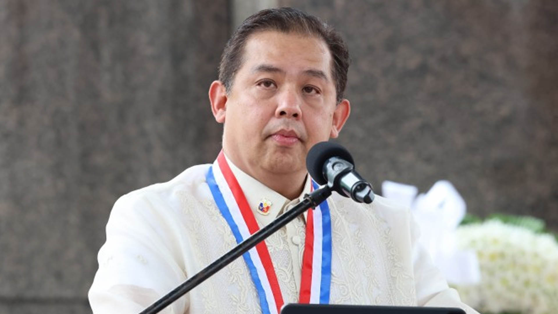Speaker Urges Filipinos To Fight For Freedom From Poverty, Hunger | PAGEONE