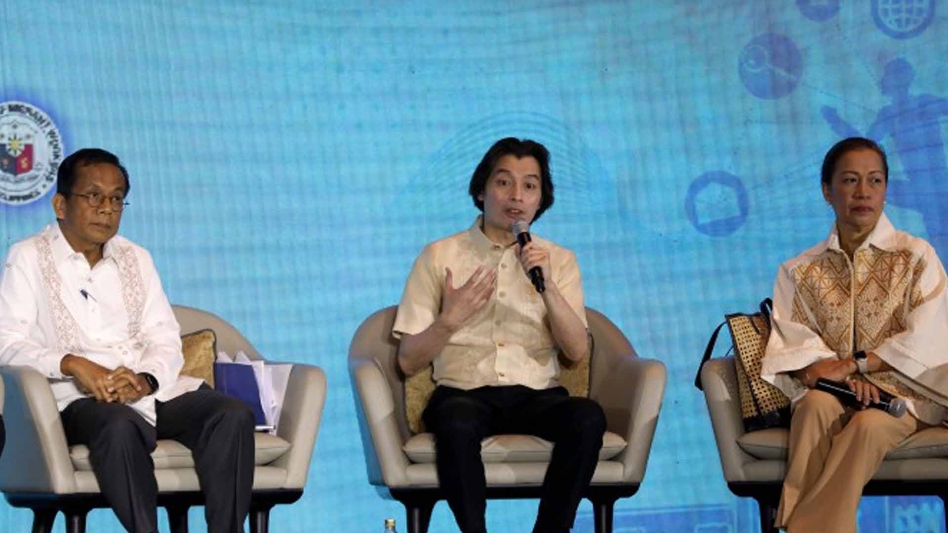 DepEd To Provide Connectivity, 21st Century Skills To Learners | PAGEONE