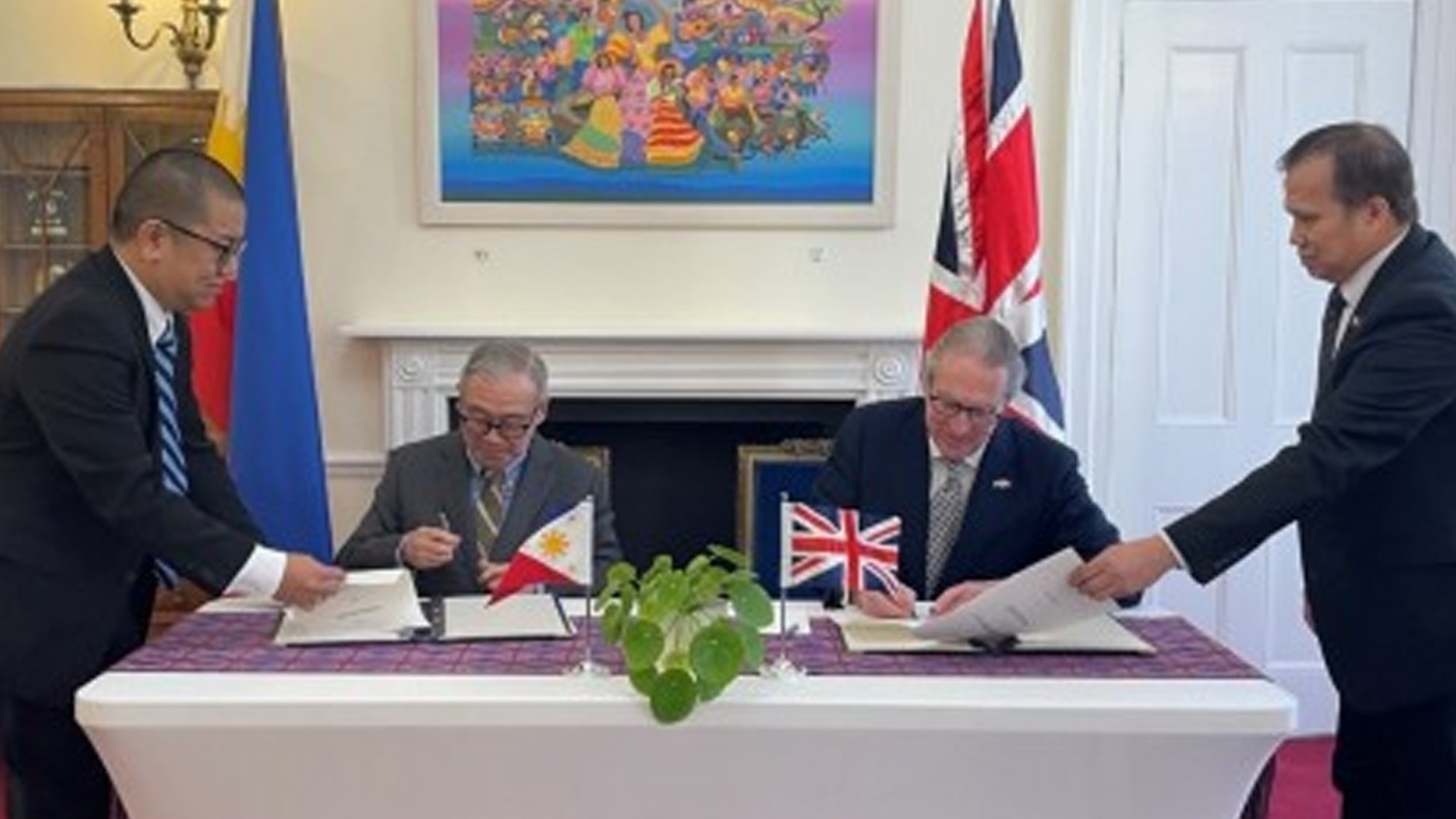 Philippines And The United Kingdom Ink Defense Pact; Focus Set On ...