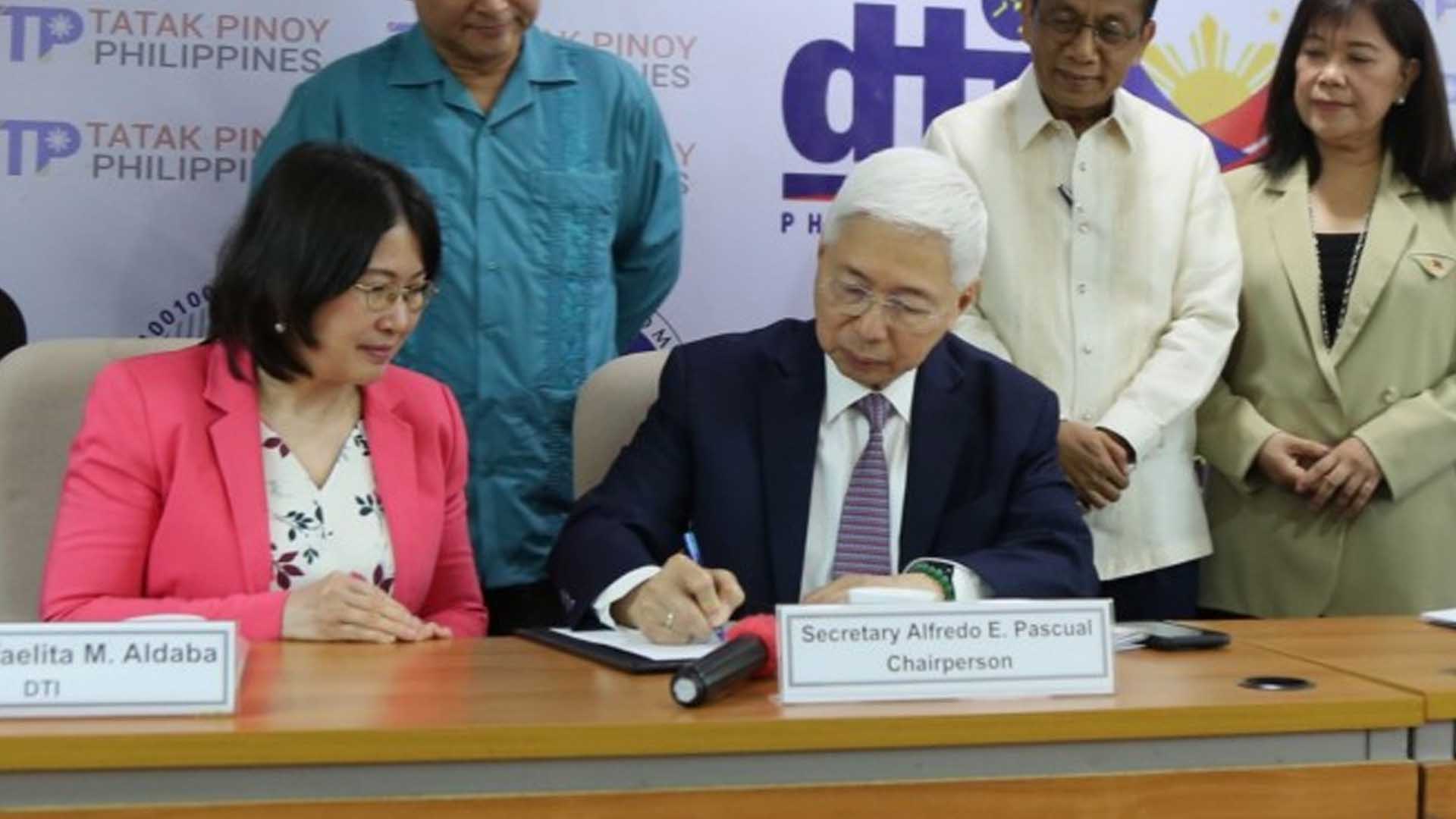 IRRs Of Tatak Pinoy, Internet Transactions Laws Signed | PAGEONE