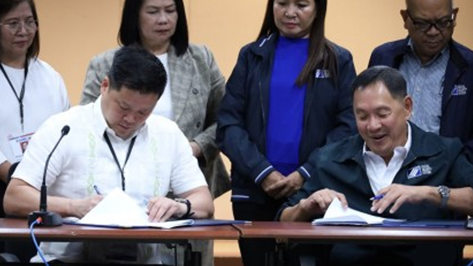 Secretary Gatchalian All Dswd Field Offices Ready To Extend Aid Pageone