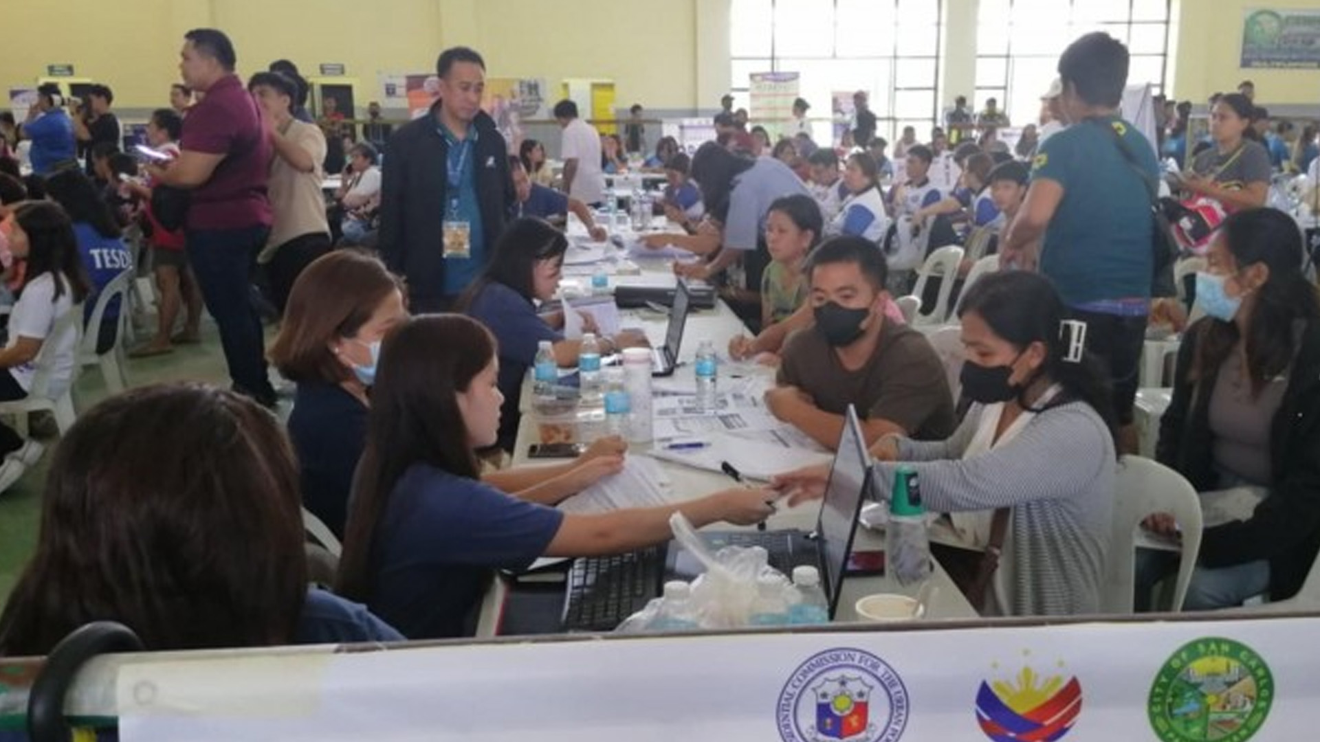 2K Pangasinenses Avail Of Government Services In PCUP-Led Caravan | PAGEONE