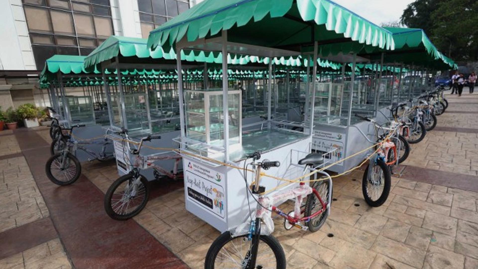 ‘Negosyo Sa Kariton’ Benefits Ambulant Vendors In Iloilo City | PAGEONE