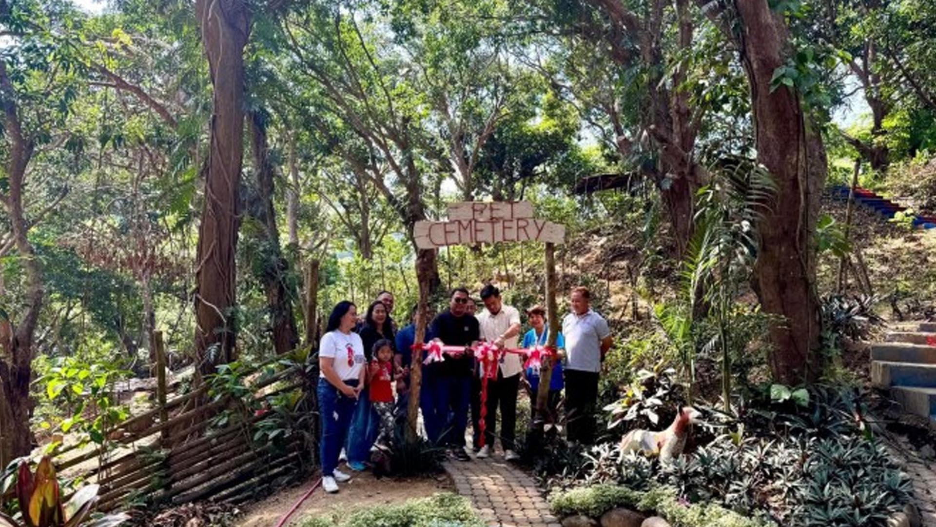 Pet Cemetery – A Dream Come True For La Union ‘Fur Parent’ | PAGEONE