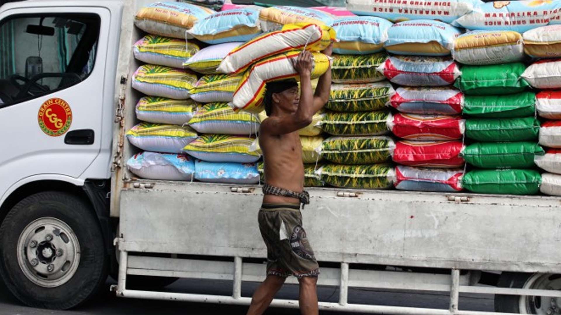 DA-CAR’s Links To Buyers Allow Sale Of 2K Sacks Of Apayao Rice | PAGEONE