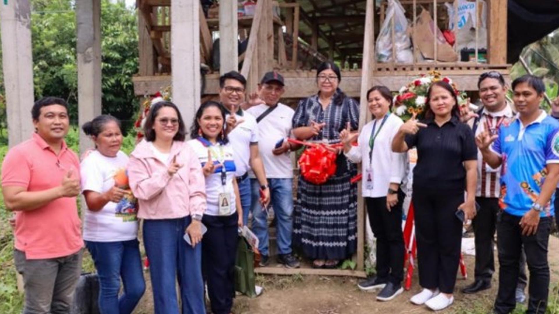 Cabadbaran City Farmers Group Gets PHP2 Million LEED Project | PAGEONE